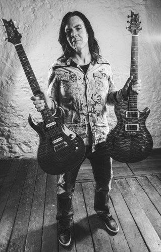 Ormsby Guitars & Basses